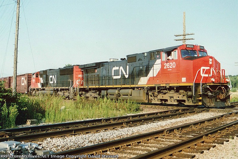 CN 2620